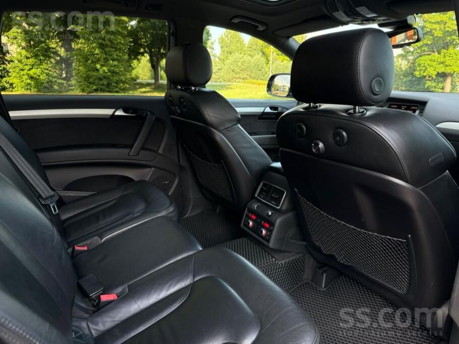 Melns Audi Q7 2014 Rīga, ar dzinēja tilpumu 3.00 L un nobraukumu 190 tūkst. km par 11990 €, foto 16 vietnē AUTOMOTO.COM.LV