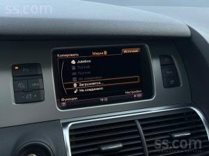 Melns Audi Q7 2014 Rīga, ar dzinēja tilpumu 3.00 L un nobraukumu 190 tūkst. km par 11990 €, foto 20 vietnē AUTOMOTO.COM.LV