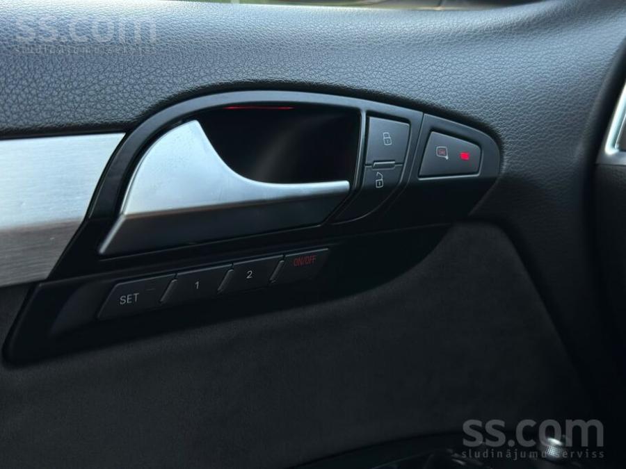 Melns Audi Q7 2014 Rīga, ar dzinēja tilpumu 3.00 L un nobraukumu 190 tūkst. km par 11990 €, foto 27 vietnē AUTOMOTO.COM.LV
