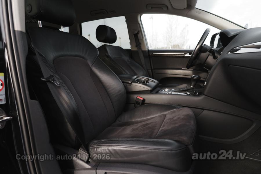 Melns Audi Q7 2014 Tartu, ar dzinēja tilpumu 3.00 L un nobraukumu 185 tūkst. km par 17900 €, foto 12 vietnē AUTOMOTO.COM.LV