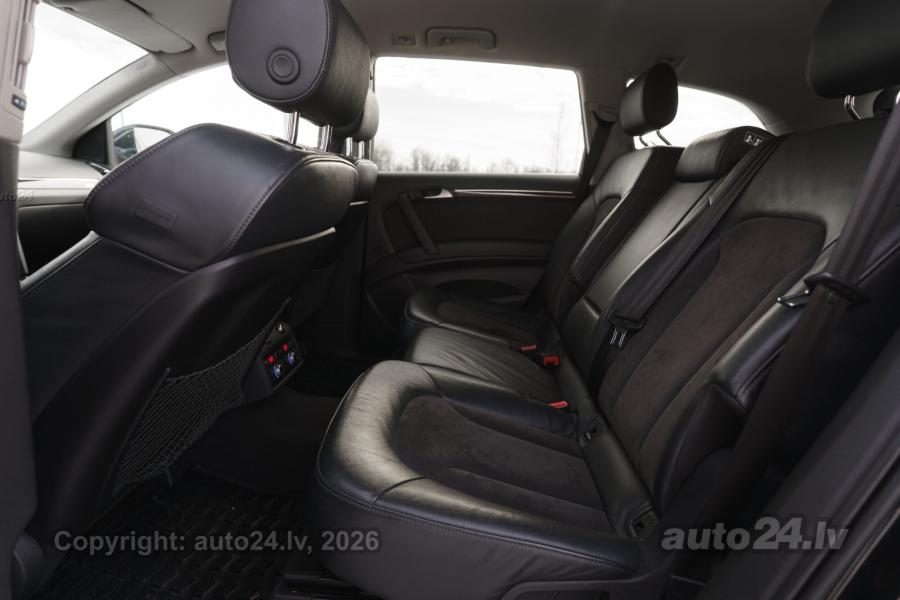 Melns Audi Q7 2014 Tartu, ar dzinēja tilpumu 3.00 L un nobraukumu 185 tūkst. km par 17900 €, foto 14 vietnē AUTOMOTO.COM.LV