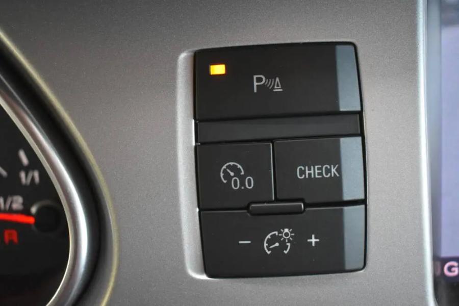 Черный Ауди Ку 7 2014 в Талси, объемом двигателя 3.00 л и пробегом 283 тыс. км за 12700 €, фото 22 на AUTOMOTO.COM.LV