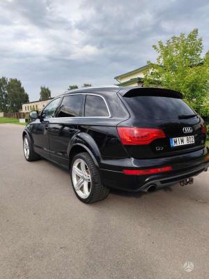 Melns Audi Q7 2014 Birštonas, ar dzinēja tilpumu 2.97 L un nobraukumu 308 tūkst. km par 10700 €, foto 4 vietnē AUTOMOTO.COM.LV