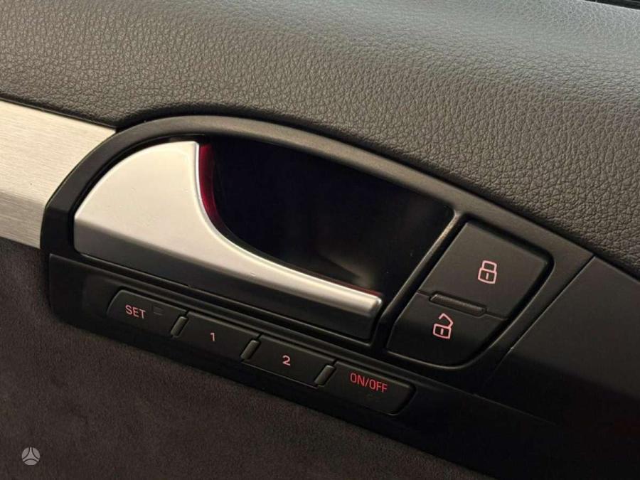Melns Audi Q7 2014 Marijampole, ar dzinēja tilpumu 2.97 L un nobraukumu 256 tūkst. km par 13999 €, foto 13 vietnē AUTOMOTO.COM.LV