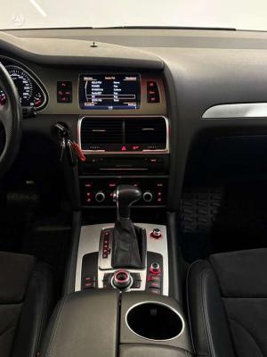 Melns Audi Q7 2014 Marijampole, ar dzinēja tilpumu 2.97 L un nobraukumu 256 tūkst. km par 13999 €, foto 20 vietnē AUTOMOTO.COM.LV