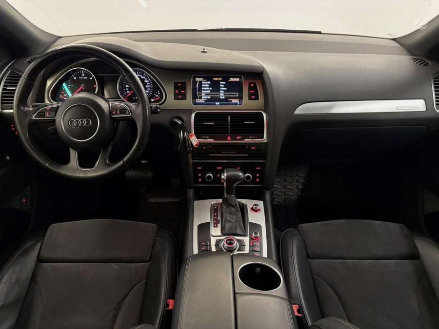 Melns Audi Q7 2014 Marijampole, ar dzinēja tilpumu 2.97 L un nobraukumu 256 tūkst. km par 13999 €, foto 21 vietnē AUTOMOTO.COM.LV