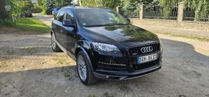 Melns Audi Q7 2014 Viļņa, ar dzinēja tilpumu 4.20 L un nobraukumu 332 tūkst. km par 13300 €, foto 3 vietnē AUTOMOTO.COM.LV