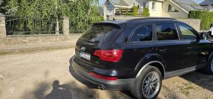 Melns Audi Q7 2014 Viļņa, ar dzinēja tilpumu 4.20 L un nobraukumu 332 tūkst. km par 13300 €, foto 23 vietnē AUTOMOTO.COM.LV