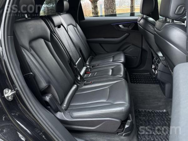 Black Audi Q7 2015 in Cesis, with an engine capacity of 3.00 L and mileage of 183 thousand km for 27500 €, photo 9 on AUTOMOTO.COM.LV
