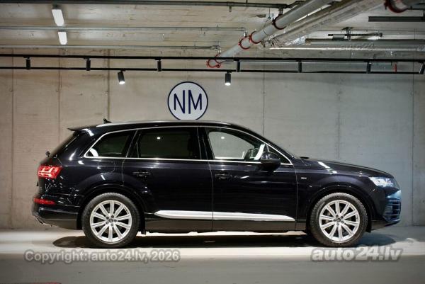 Black Audi Q7 2015 in Tallinn, with an engine capacity of 3.00 L and mileage of 243 thousand km for 22990 €, photo 6 on AUTOMOTO.COM.LV