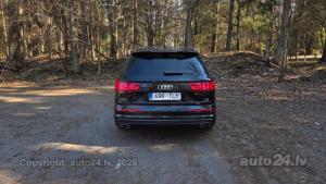 Black Audi Q7 2015 in Tallinn, with an engine capacity of 3.00 L and mileage of 350 thousand km for 16990 €, photo 7 on AUTOMOTO.COM.LV