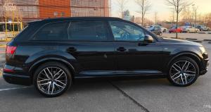 Black Audi Q7 2015 in Klaipeda, with an engine capacity of 3.00 L and mileage of 223 thousand km for 23900 €, photo 9 on AUTOMOTO.COM.LV