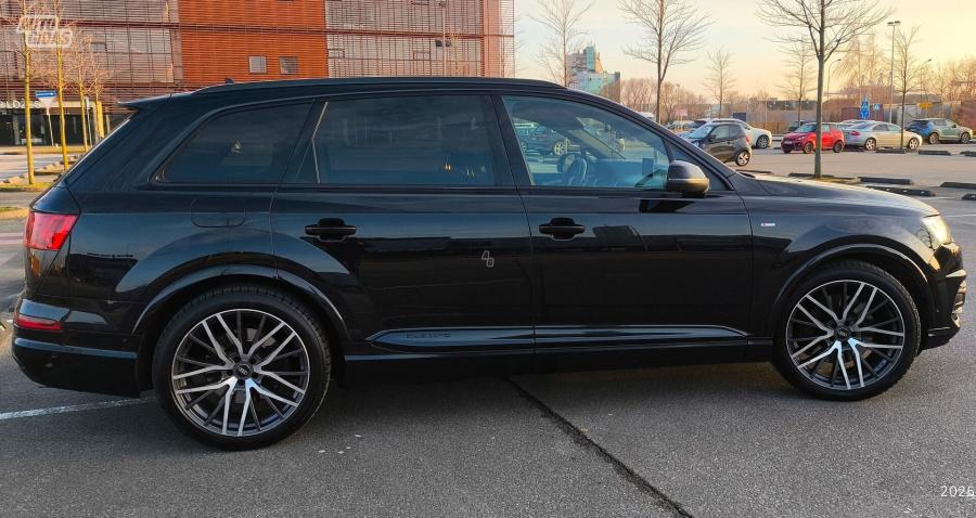 Black Audi Q7 2015 in Klaipeda, with an engine capacity of 3.00 L and mileage of 223 thousand km for 23900 €, photo 9 on AUTOMOTO.COM.LV