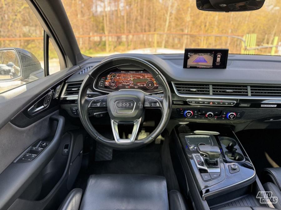 Melns Audi Q7 2015 Viļņa, ar dzinēja tilpumu 3.00 L un nobraukumu 289 tūkst. km par 19400 €, foto 4 vietnē AUTOMOTO.COM.LV