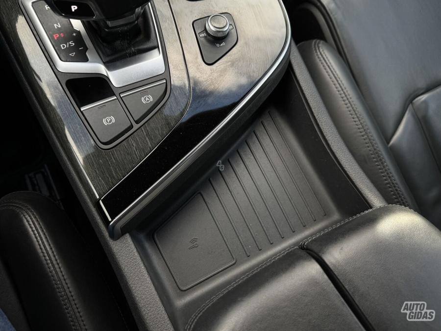 Melns Audi Q7 2015 Viļņa, ar dzinēja tilpumu 3.00 L un nobraukumu 289 tūkst. km par 19400 €, foto 8 vietnē AUTOMOTO.COM.LV