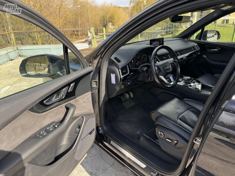 Melns Audi Q7 2015 Viļņa, ar dzinēja tilpumu 3.00 L un nobraukumu 289 tūkst. km par 19400 €, foto 24 vietnē AUTOMOTO.COM.LV