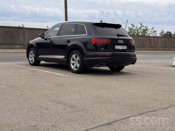 Melns Audi Q7 2015 Rīga, ar dzinēja tilpumu 3.00 L un nobraukumu 148 tūkst. km par 27900 €, foto 3 vietnē AUTOMOTO.COM.LV