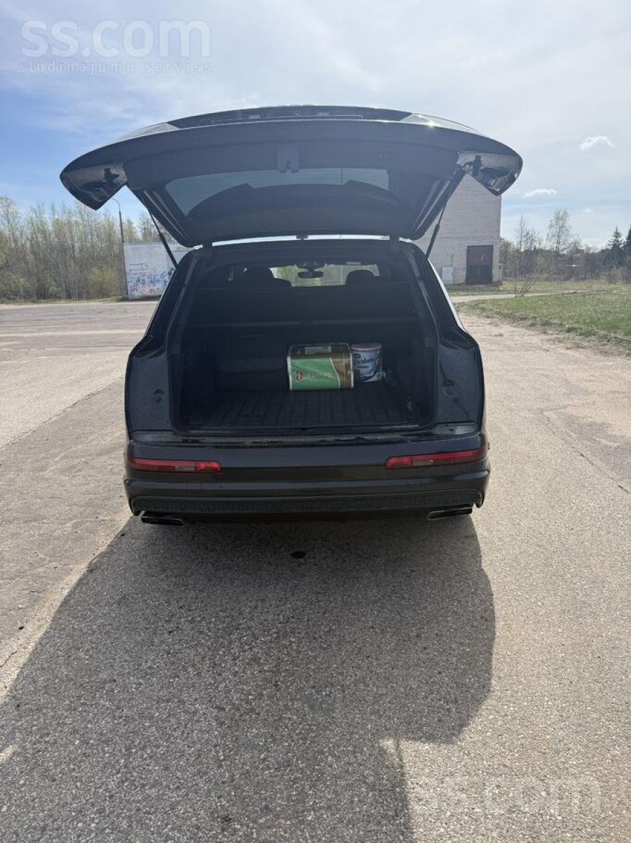 Melns Audi Q7 2015 Daugavpils, ar dzinēja tilpumu 3.00 L un nobraukumu 252 tūkst. km par 21600 €, foto 10 vietnē AUTOMOTO.COM.LV