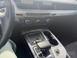 Melns Audi Q7 2015 Daugavpils, ar dzinēja tilpumu 3.00 L un nobraukumu 252 tūkst. km par 21600 €, foto 15 vietnē AUTOMOTO.COM.LV