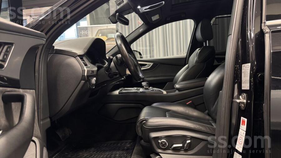 Melns Audi Q7 2015 Rīga, ar dzinēja tilpumu 3.00 L un nobraukumu 320 tūkst. km par 18990 €, foto 8 vietnē AUTOMOTO.COM.LV