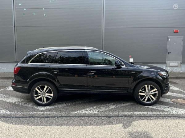 Black Audi Q7 2015 in Marijampole, with an engine capacity of 3.00 L and mileage of 117 thousand km for 15000 €, photo 3 on AUTOMOTO.COM.LV