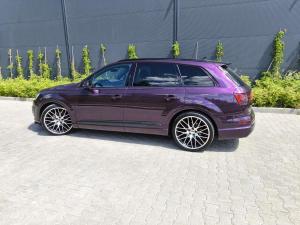 Black Audi Q7 2015 in Vilnius, with an engine capacity of 2.97 L and mileage of 212 thousand km for 22800 €, photo 8 on AUTOMOTO.COM.LV