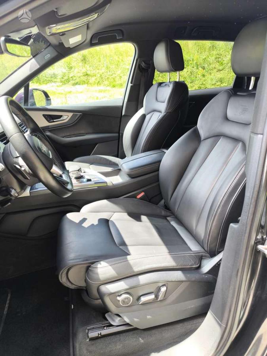 Black Audi Q7 2015 in Vilnius, with an engine capacity of 2.97 L and mileage of 212 thousand km for 22800 €, photo 15 on AUTOMOTO.COM.LV