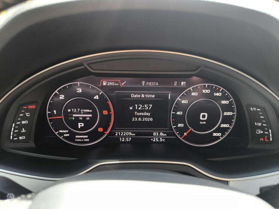 Black Audi Q7 2015 in Vilnius, with an engine capacity of 2.97 L and mileage of 212 thousand km for 22800 €, photo 31 on AUTOMOTO.COM.LV