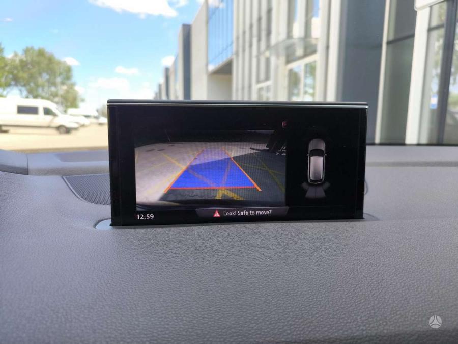 Black Audi Q7 2015 in Vilnius, with an engine capacity of 2.97 L and mileage of 212 thousand km for 22800 €, photo 41 on AUTOMOTO.COM.LV