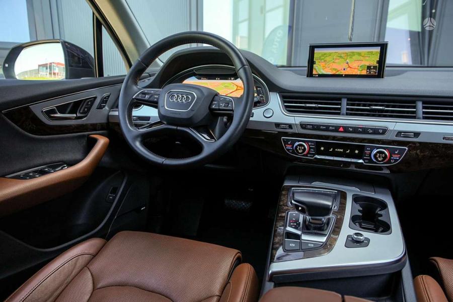 Black Audi Q7 2015 in Kaunas, with an engine capacity of 2.97 L and mileage of 239 thousand km for 22950 €, photo 19 on AUTOMOTO.COM.LV