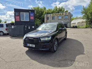 Melns Audi Q7 2015 Rīga, ar dzinēja tilpumu 3.00 L un nobraukumu 157 tūkst. km par 17990 €, foto  vietnē AUTOMOTO.COM.LV