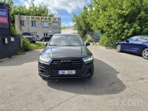 Black Audi Q7 2015 in Riga, with an engine capacity of 3.00 L and mileage of 157 thousand km for 17990 €, photo 4 on AUTOMOTO.COM.LV