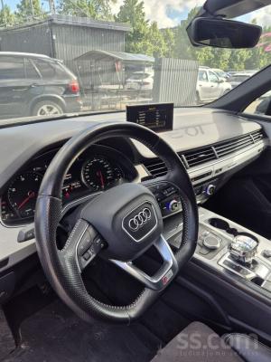 Black Audi Q7 2015 in Riga, with an engine capacity of 3.00 L and mileage of 157 thousand km for 17990 €, photo 15 on AUTOMOTO.COM.LV