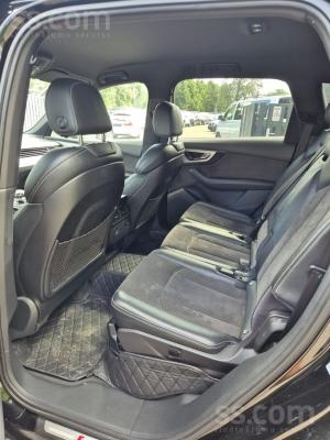 Black Audi Q7 2015 in Riga, with an engine capacity of 3.00 L and mileage of 157 thousand km for 17990 €, photo 10 on AUTOMOTO.COM.LV