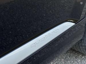Black Audi Q7 2015 in Vilnius, with an engine capacity of 2.97 L and mileage of 190 thousand km for 24999 €, photo 4 on AUTOMOTO.COM.LV