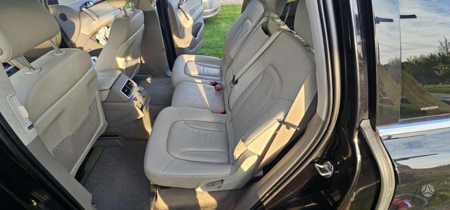 Melns Audi Q7 2015 Klaipėda, ar dzinēja tilpumu 3.00 L un nobraukumu 150 tūkst. km par 11500 €, foto 17 vietnē AUTOMOTO.COM.LV