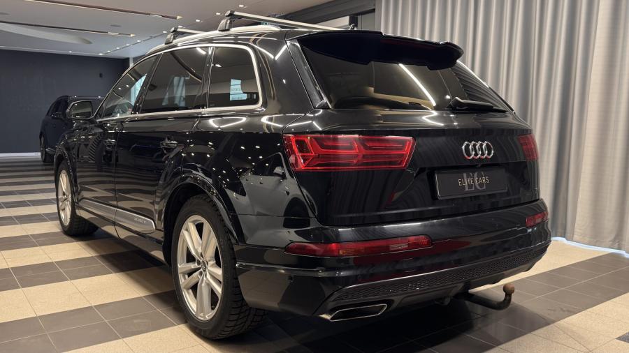 Melns Audi Q7 2015 Rīga, ar dzinēja tilpumu 3.00 L un nobraukumu 320 tūkst. km par 18990 €, foto 6 vietnē AUTOMOTO.COM.LV