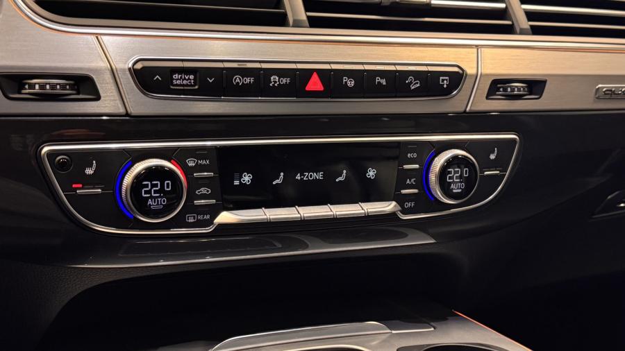 Melns Audi Q7 2015 Rīga, ar dzinēja tilpumu 3.00 L un nobraukumu 320 tūkst. km par 18990 €, foto 18 vietnē AUTOMOTO.COM.LV