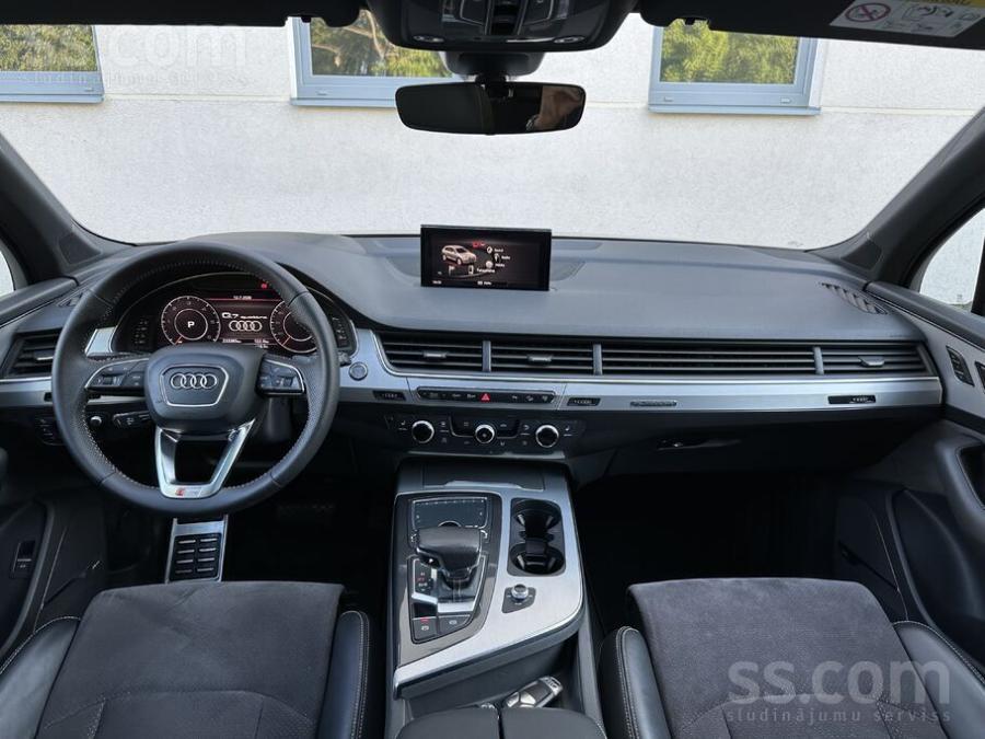 Black Audi Q7 2015 in Jelgava, with an engine capacity of 3.00 L and mileage of 233 thousand km for 24900 €, photo 10 on AUTOMOTO.COM.LV