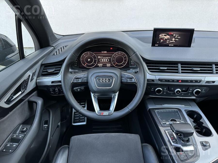 Black Audi Q7 2015 in Jelgava, with an engine capacity of 3.00 L and mileage of 233 thousand km for 24900 €, photo 11 on AUTOMOTO.COM.LV