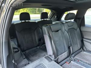 Black Audi Q7 2015 in Jelgava, with an engine capacity of 3.00 L and mileage of 233 thousand km for 24900 €, photo 17 on AUTOMOTO.COM.LV