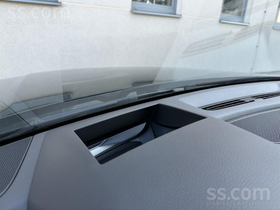 Black Audi Q7 2015 in Jelgava, with an engine capacity of 3.00 L and mileage of 233 thousand km for 24900 €, photo 23 on AUTOMOTO.COM.LV
