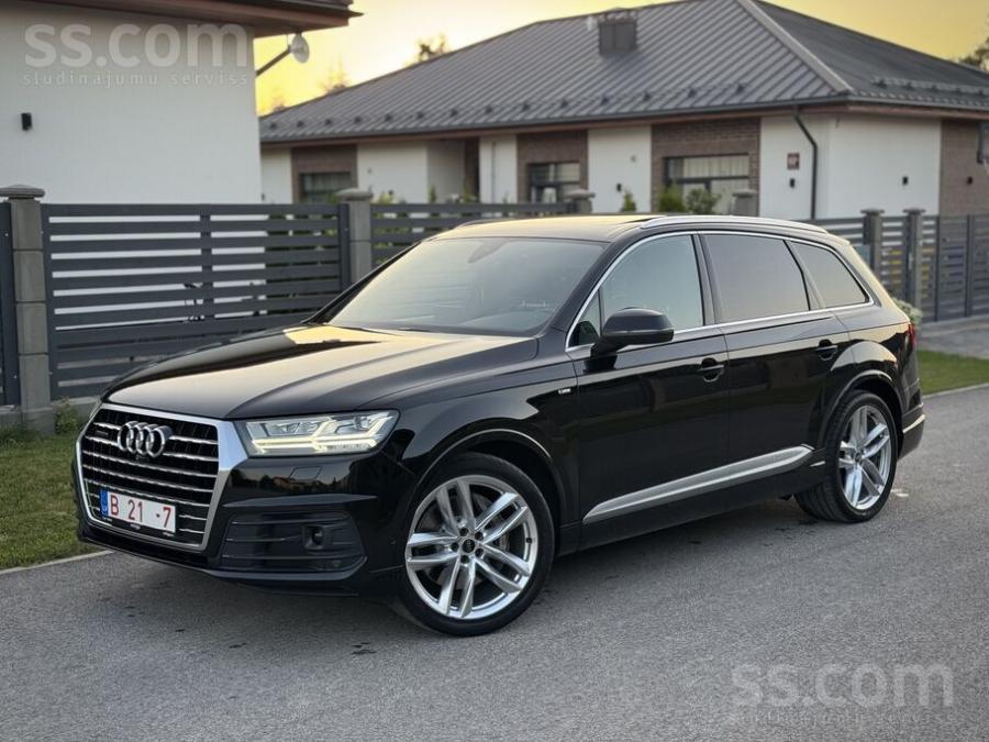 Black Audi Q7 2015 in Jelgava, with an engine capacity of 3.00 L and mileage of 219 thousand km for 21500 €, photo 1 on AUTOMOTO.COM.LV