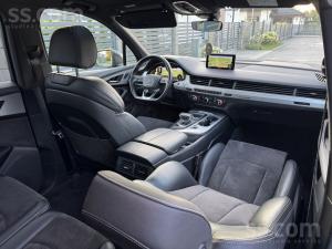 Black Audi Q7 2015 in Jelgava, with an engine capacity of 3.00 L and mileage of 219 thousand km for 21500 €, photo 15 on AUTOMOTO.COM.LV