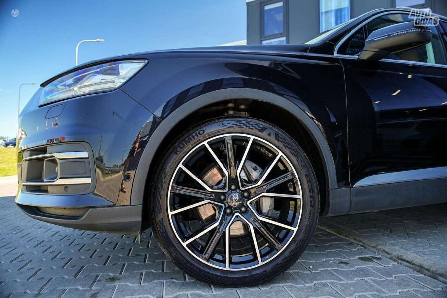 Black Audi Q7 2015 in Kaunas, with an engine capacity of 3.00 L and mileage of 239 thousand km for 22950 €, photo 7 on AUTOMOTO.COM.LV