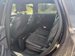 Black Audi Q7 2015 in Daugavpils, with an engine capacity of 2.97 L and mileage of 260 thousand km for 20700 €, photo 4 on AUTOMOTO.COM.LV