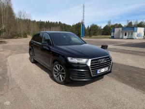 Black Audi Q7 2015 in Daugavpils, with an engine capacity of 2.97 L and mileage of 260 thousand km for 20700 €, photo 16 on AUTOMOTO.COM.LV