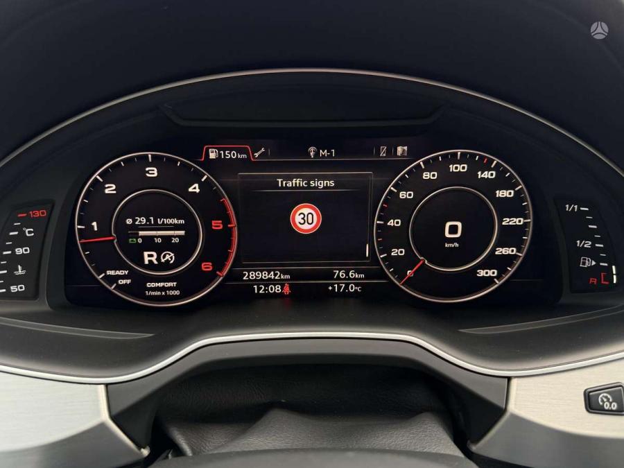 Черный Ауди Ку 7 2015 в Вильнюс, объемом двигателя 2.97 л и пробегом 290 тыс. км за 24000 €, фото 39 на AUTOMOTO.COM.LV