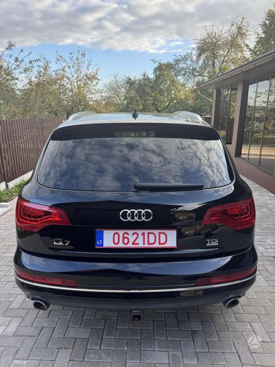 Melns Audi Q7 2015 Viļņa, ar dzinēja tilpumu 2.97 L un nobraukumu 234 tūkst. km par 15700 €, foto 6 vietnē AUTOMOTO.COM.LV