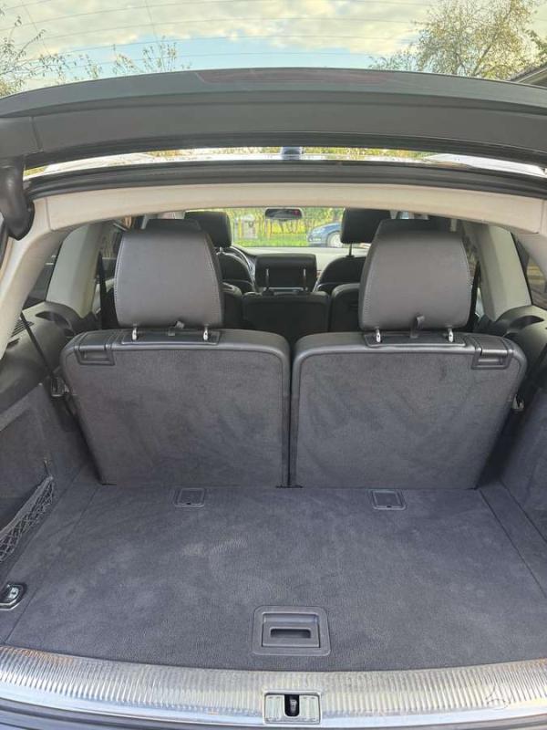 Audi Q7 2015 Viļņa vietnē Melns Audi Q7 2015 Viļņa, ar dzinēja tilpumu 2.97 L un nobraukumu 234 tūkst. km par 15700 €, foto 11 vietnē AUTOMOTO.COM.LV